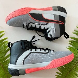 Puma | Shoes | Puma Mens Legacy Disrupt Logo Basketball Shoes | Poshmark